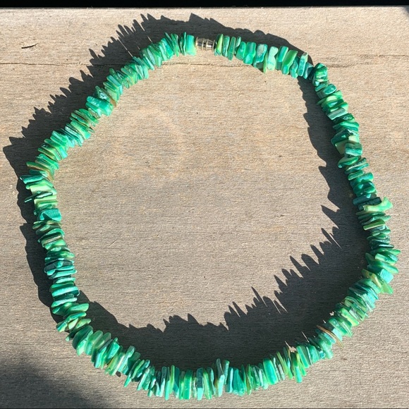 Vintage | Jewelry | Vintage Shades Of Green Shell Necklace | Poshmark